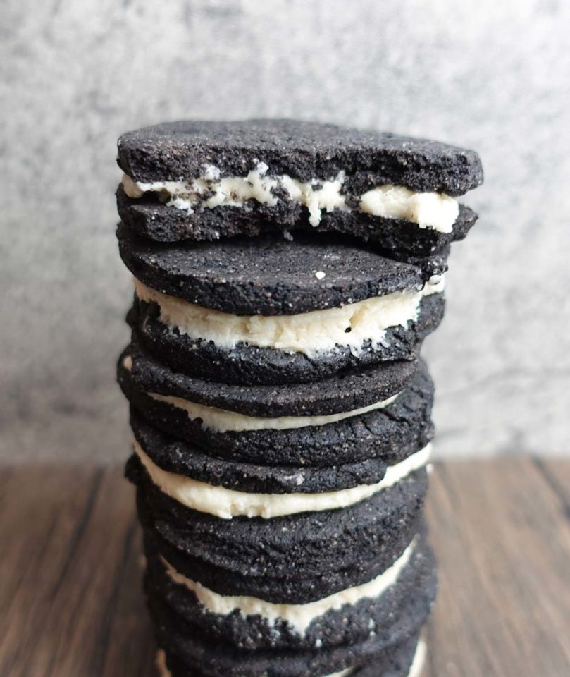 Healthy High-Protein Oreo Cookies