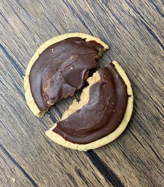Healthier High-Protein Twix Cookies
