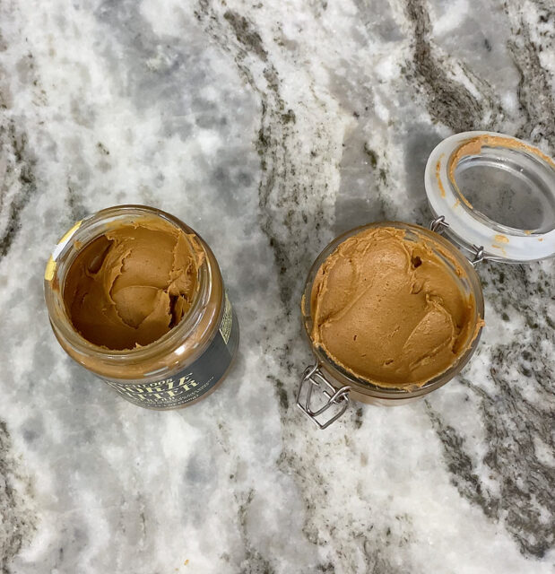 Protein Cookie Butter Spread [Only 3 Ingredients!]