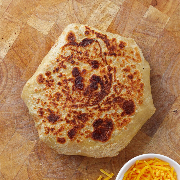 Easy Breakfast Crunchwrap (Taco Bell Copycat)