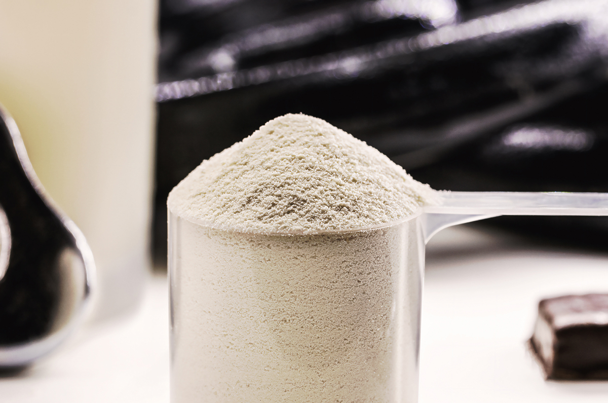 EAA Vs. BCAA Supplements: What’s The Difference & Which Is Better?